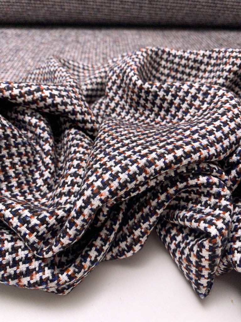 Italian Mini Houndstooth Lightweight Wool Blend - Navy / Off-White ...