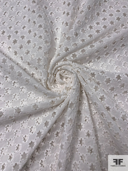 Stars in Circles Embroidered Eyelet Cotton - White | FABRICS & FABRICS ...