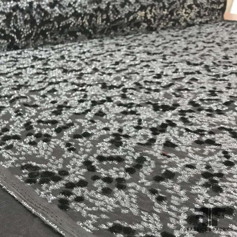 Metallic Dot Velvet Burnout - Black/ Metallic Silver – Fabrics & Fabrics