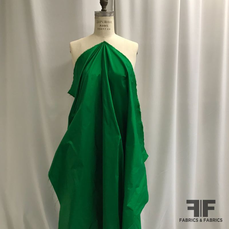 Solid Silk Taffeta - Green | FABRICS & FABRICS – Fabrics & Fabrics
