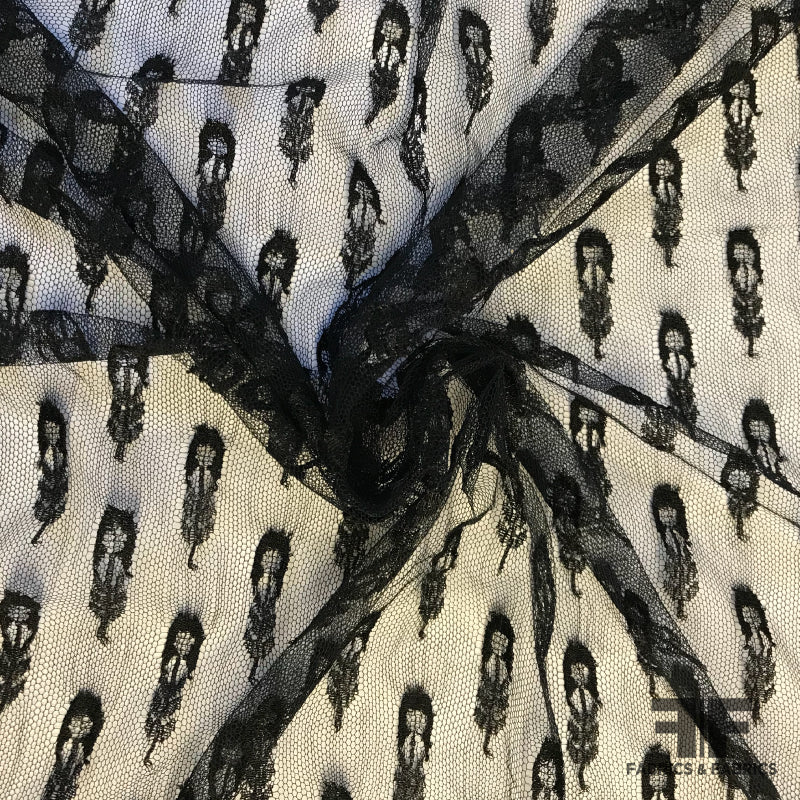 French Chantilly Lace with Feather Pattern - Black – Fabrics & Fabrics